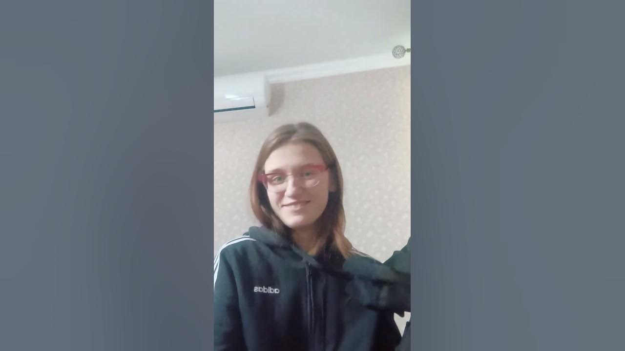 как надевать колготки? - YouTube