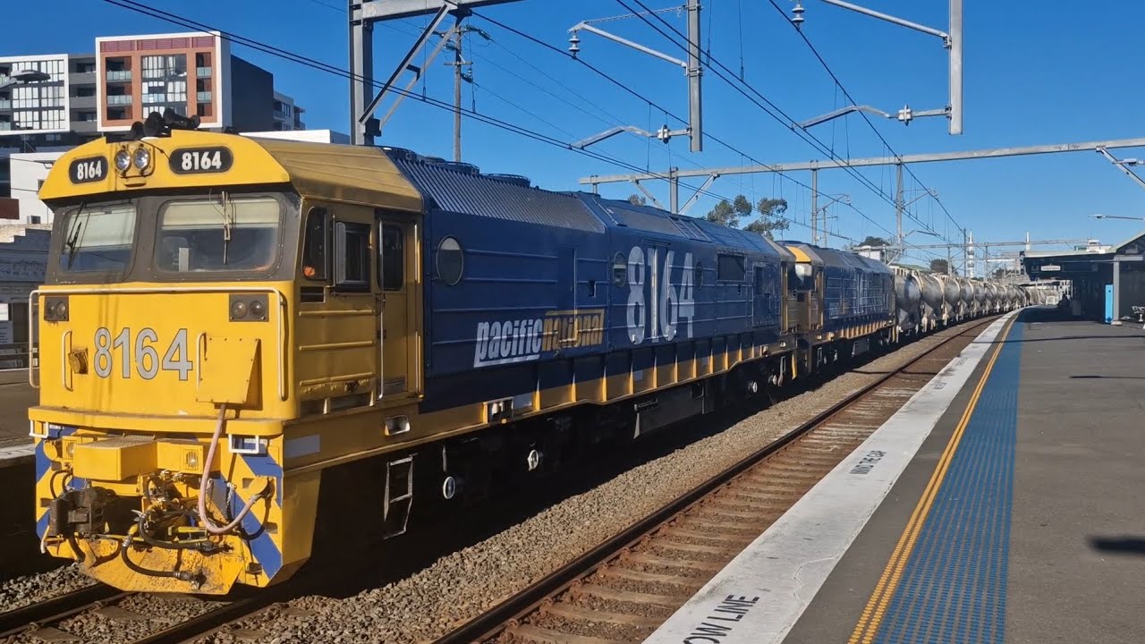 19/07/25 Pacific National Cement Train 2134 passing Auburn - YouTube