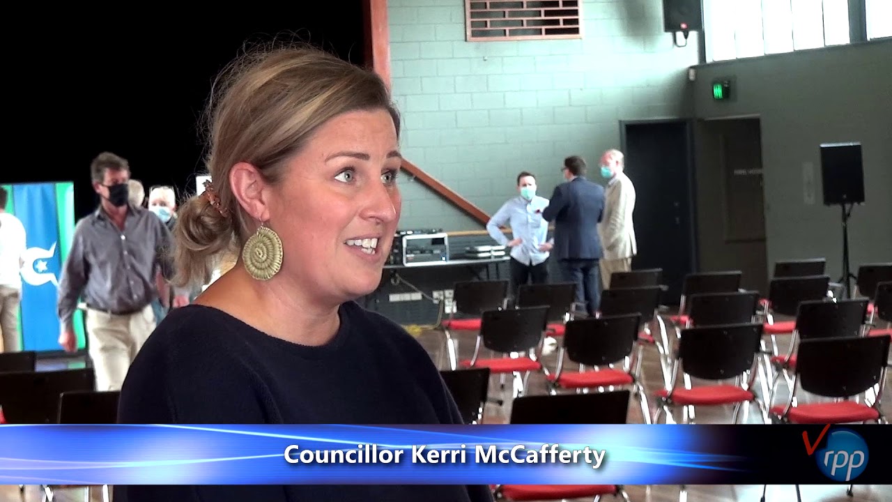 Interview Kerri McCafferty - YouTube