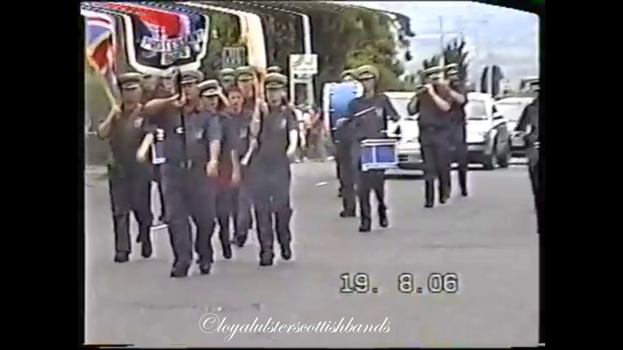 Whiteabbey Protestant Boys Flute Band 2006 - YouTube