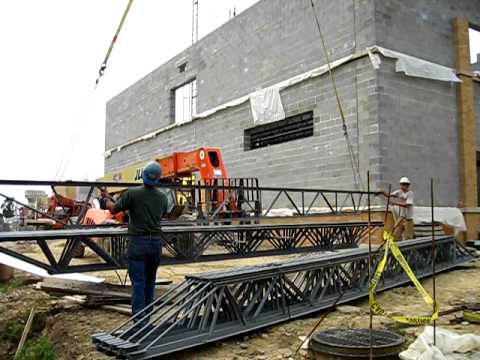 Bar-joists flying to Ironworkers - YouTube
