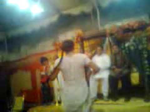 Khusre Ka Sexy Mujra On Shadi Shehzad Kharal Mian Channu 2 - YouTube