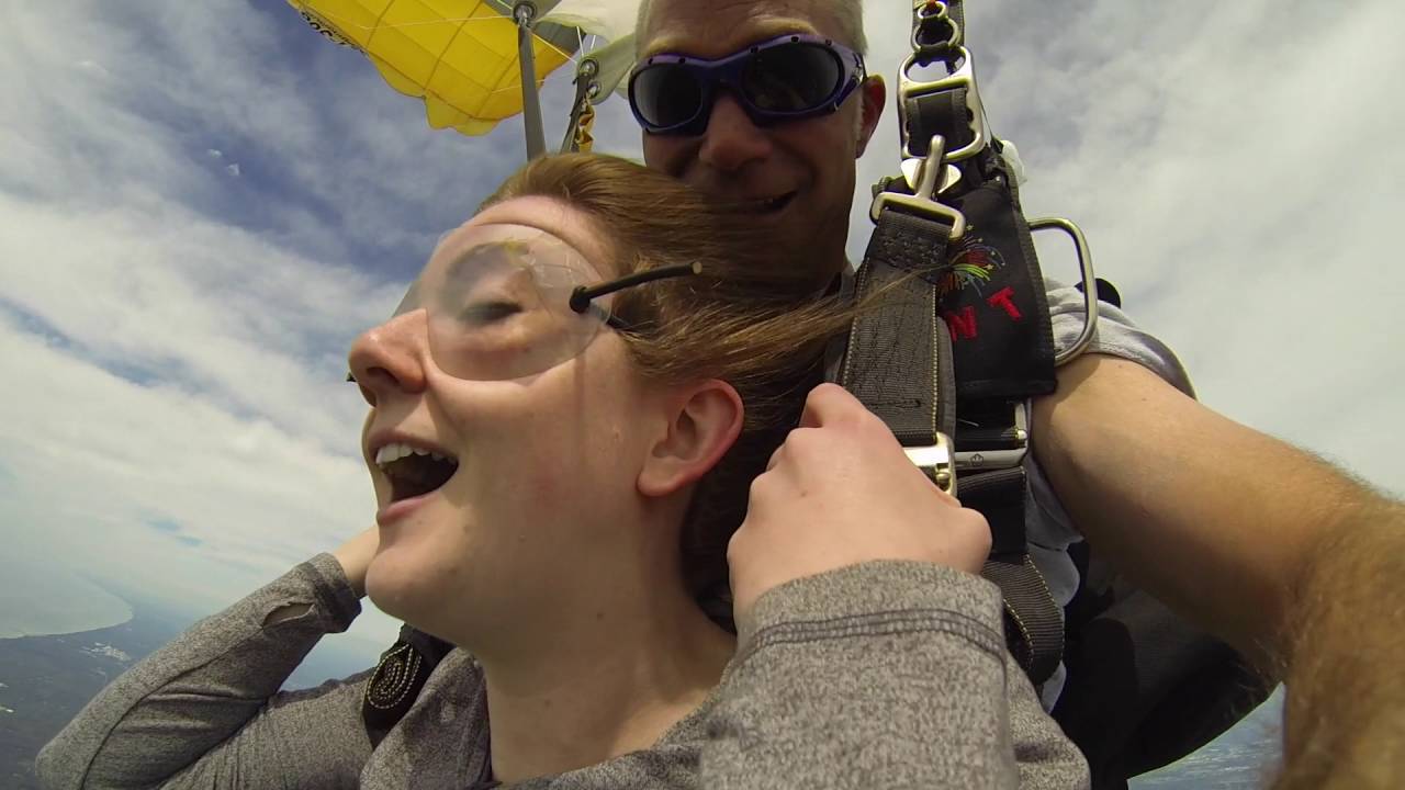 Skydiving in Holland - YouTube