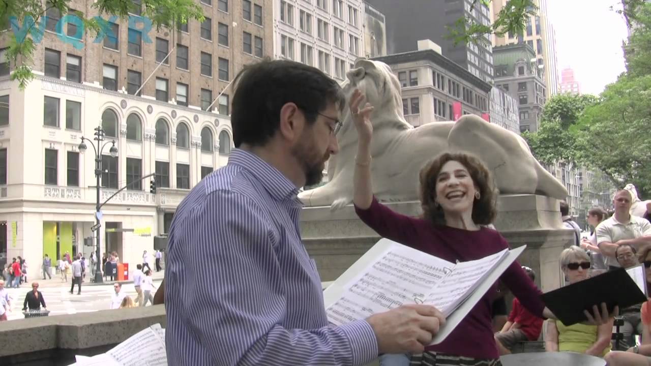 Jeff Spurgeon and Naomi Lewin Make Beautiful Music Together - YouTube