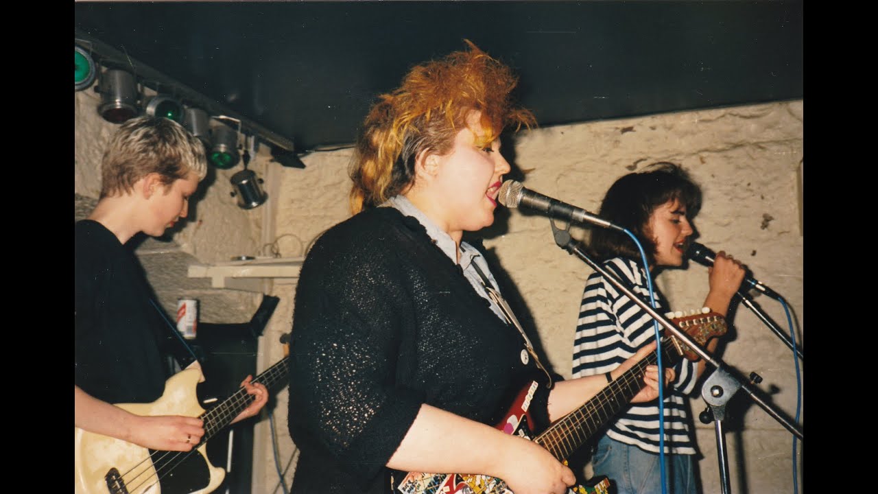 The Fizzbombs live at the Onion Cellar (Edinburgh) - 16 April 1987 ...