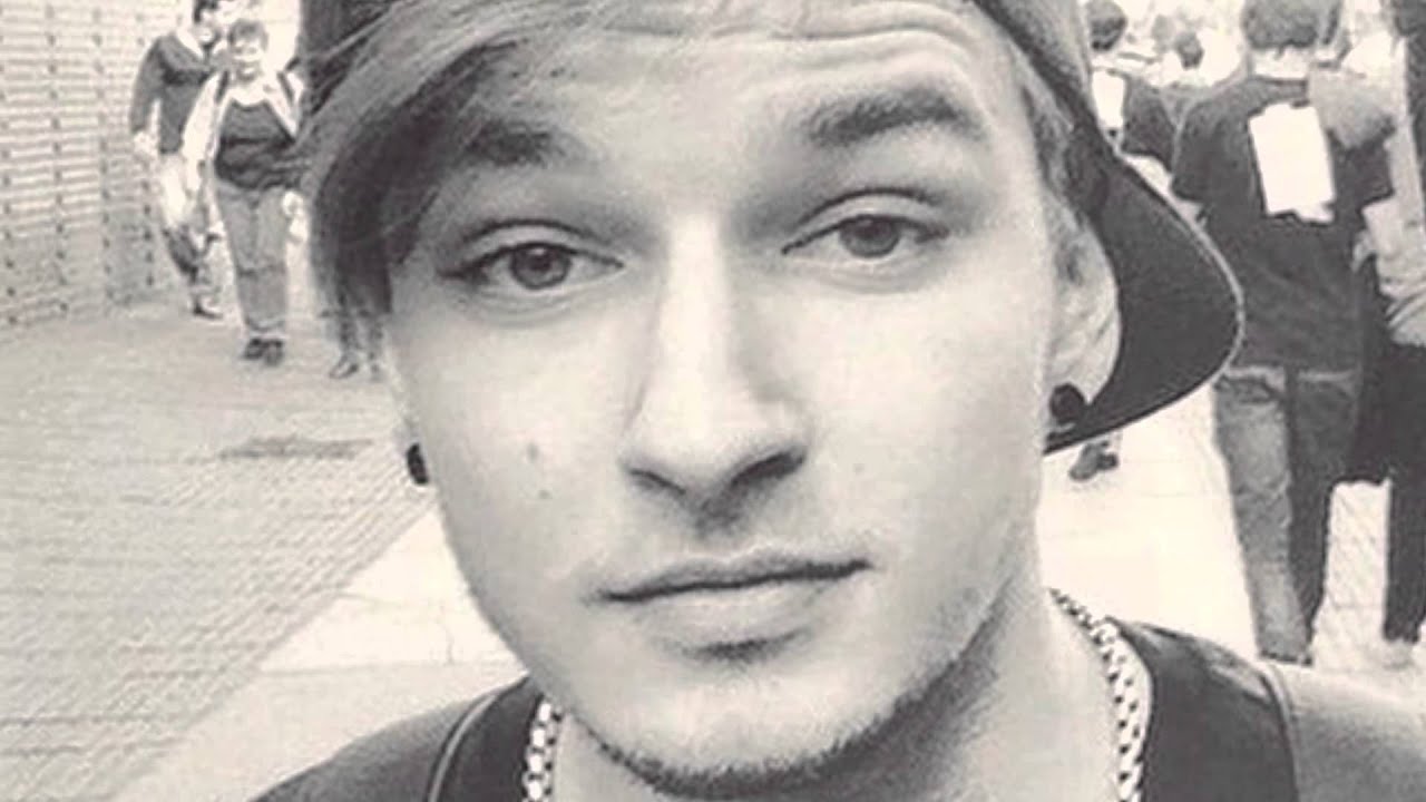 Ardy Bora feat. Vincent Lee ~ Randomrap - YouTube