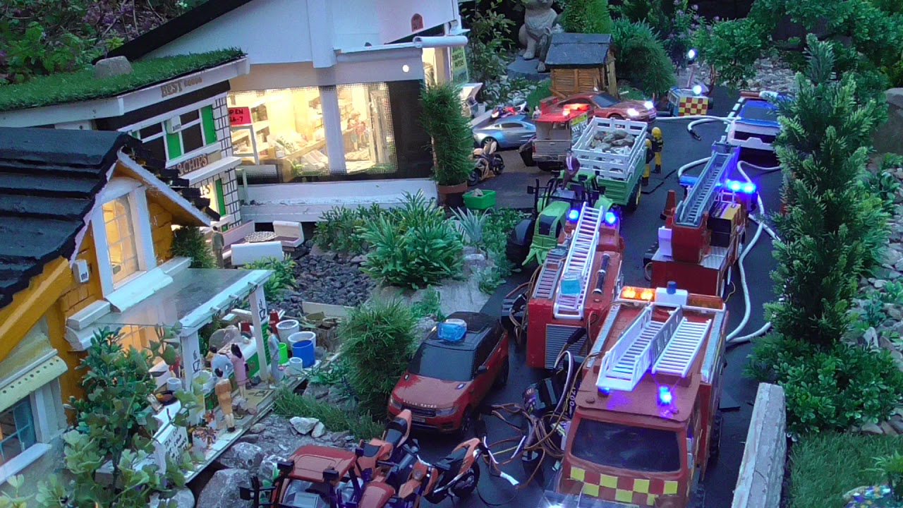 Hopton Model Village Emergency Situation (part 1) - YouTube