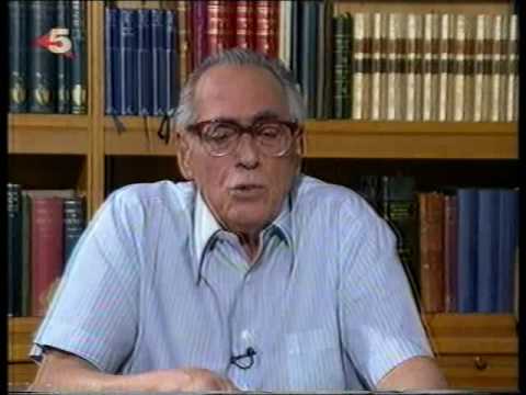 Ρένος Αποστολίδης (περί της Α-παιδείας μας) 2/6 - YouTube