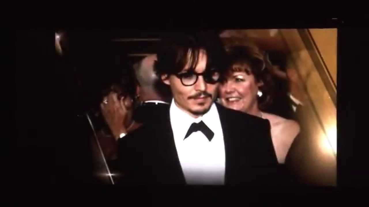 Johnny Depp receives his Disney Legend Award at the D23 Expo - YouTube