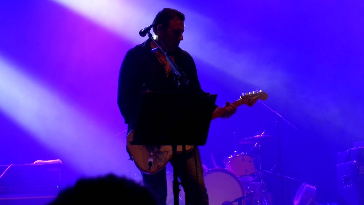 Revolver - El Dorado - YouTube