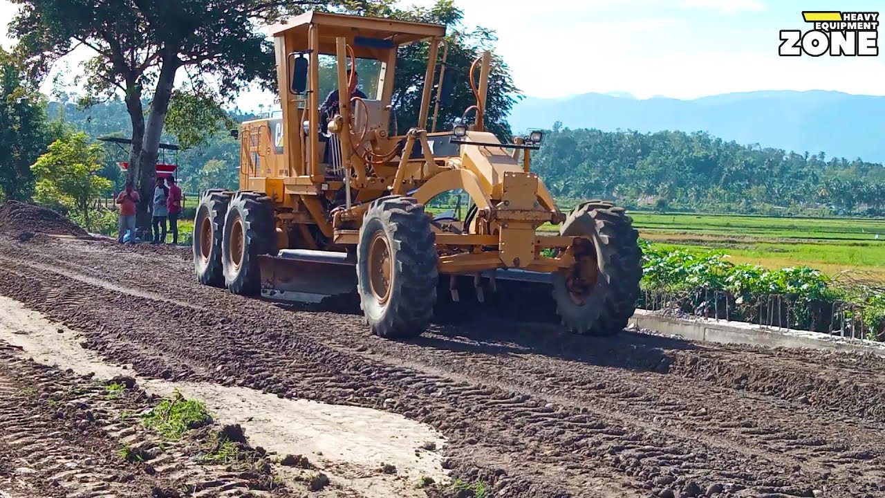 excellent work,Greatest Operator Grader Techniques Trimming Gravel on ...