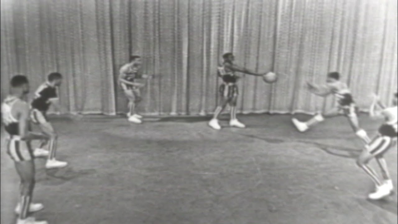 Harlem Magicians "Basketball Tricks" on The Ed Sullivan Show - YouTube