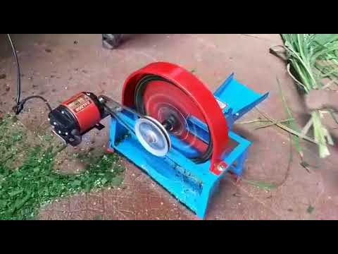 Small Chaff Cutter Machine - YouTube