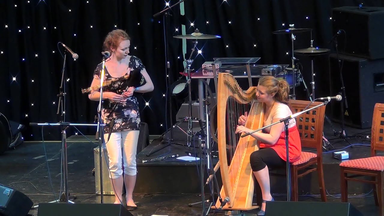 Emily Hoile & Alice Burn@NFFF 2011 - YouTube