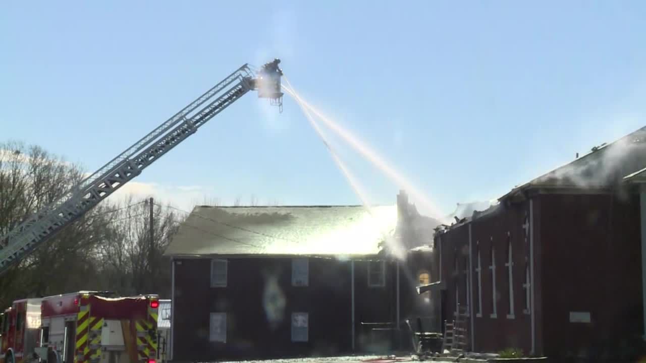 Fire crews battle flames, heavy smoke at Piedmont church - YouTube