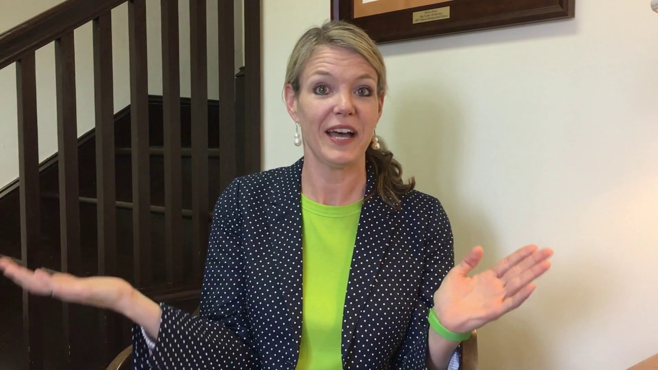 Two minutes with United Way Executive Director Whitney Robertson - YouTube