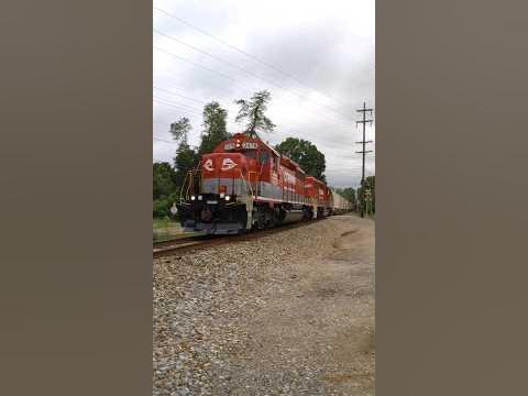 R.J.Corman #3478 & #3438 rolling SB through Corryton Tn. #shorts #sd40 #shortlinerailroads # ...