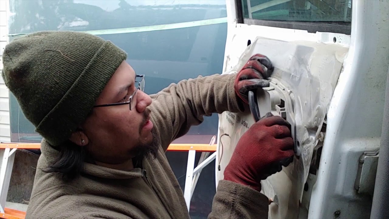 1999 Suburban Inner Door Handle Repair HVAC Fixes More YouTube 1999-suburban-inner-door-handle-repair-hvac-fixes-more-youtube