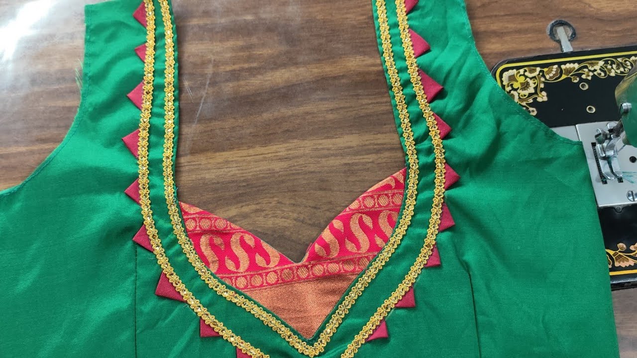 Simple and Easy Blouse Back Neck Design//Beautiful Paithani Blouse ...