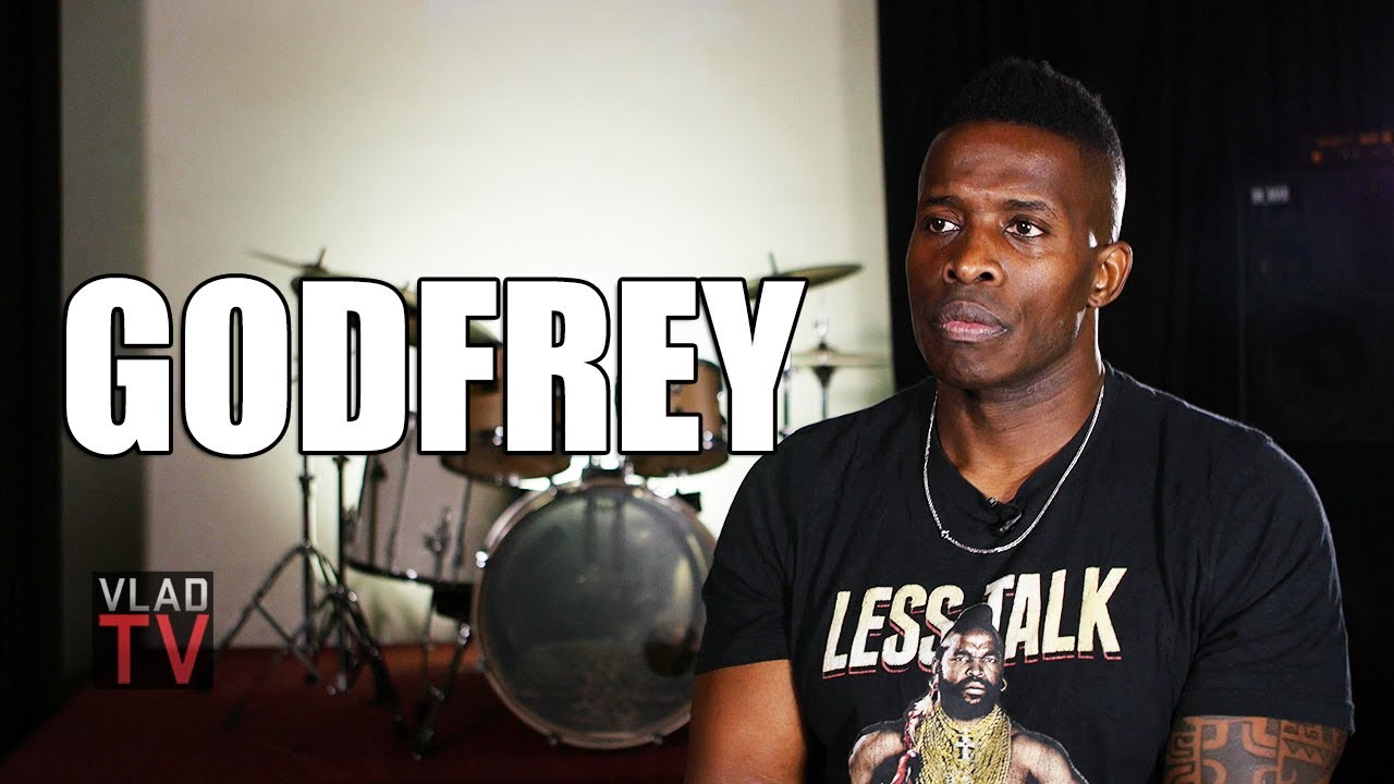 Godfrey: Watching Shaq Cry Over Kobe's Death Really Hurt (Part 3) - YouTube
