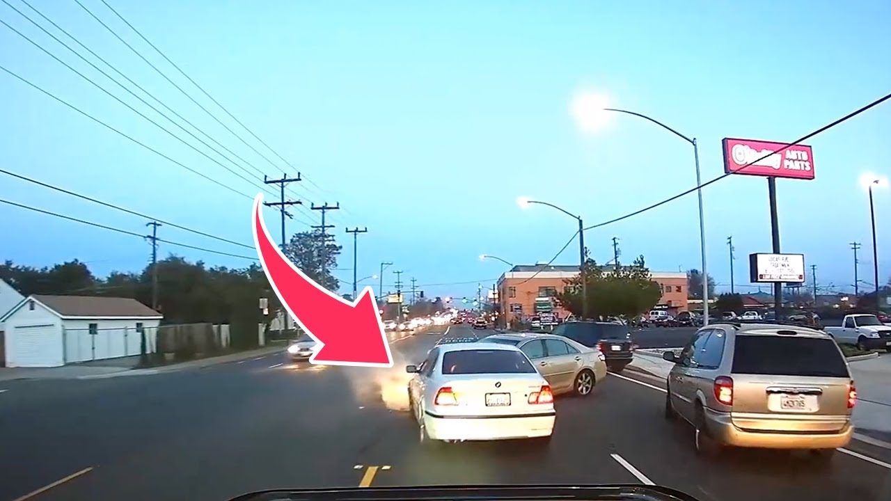 Car Crash Dashcam Bad Drivers Compilation 2021-2022 #6 - YouTube