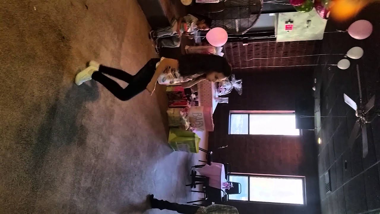 Janiah dance battles - YouTube