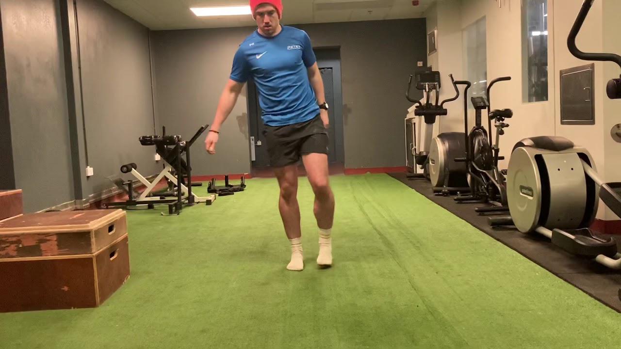 Single Leg Balance with 4-Point Toe Taps - YouTube