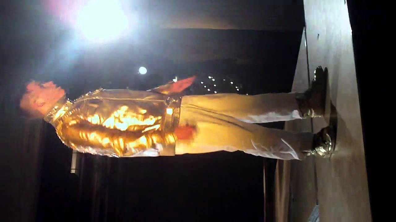FASHION SHOW INTERMISSION PERFORMANCE!!!!!!LEGENDARY!!!! - YouTube