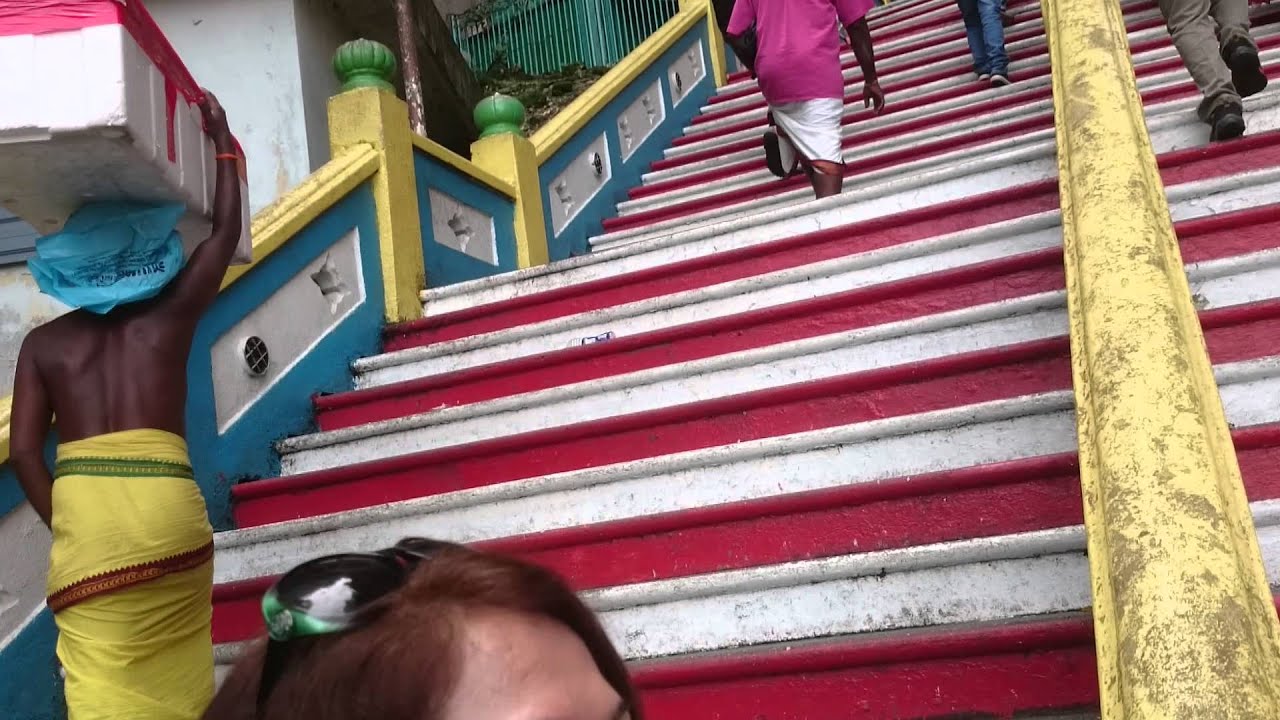 Mama in Batu Caves 14.06.2015 - YouTube