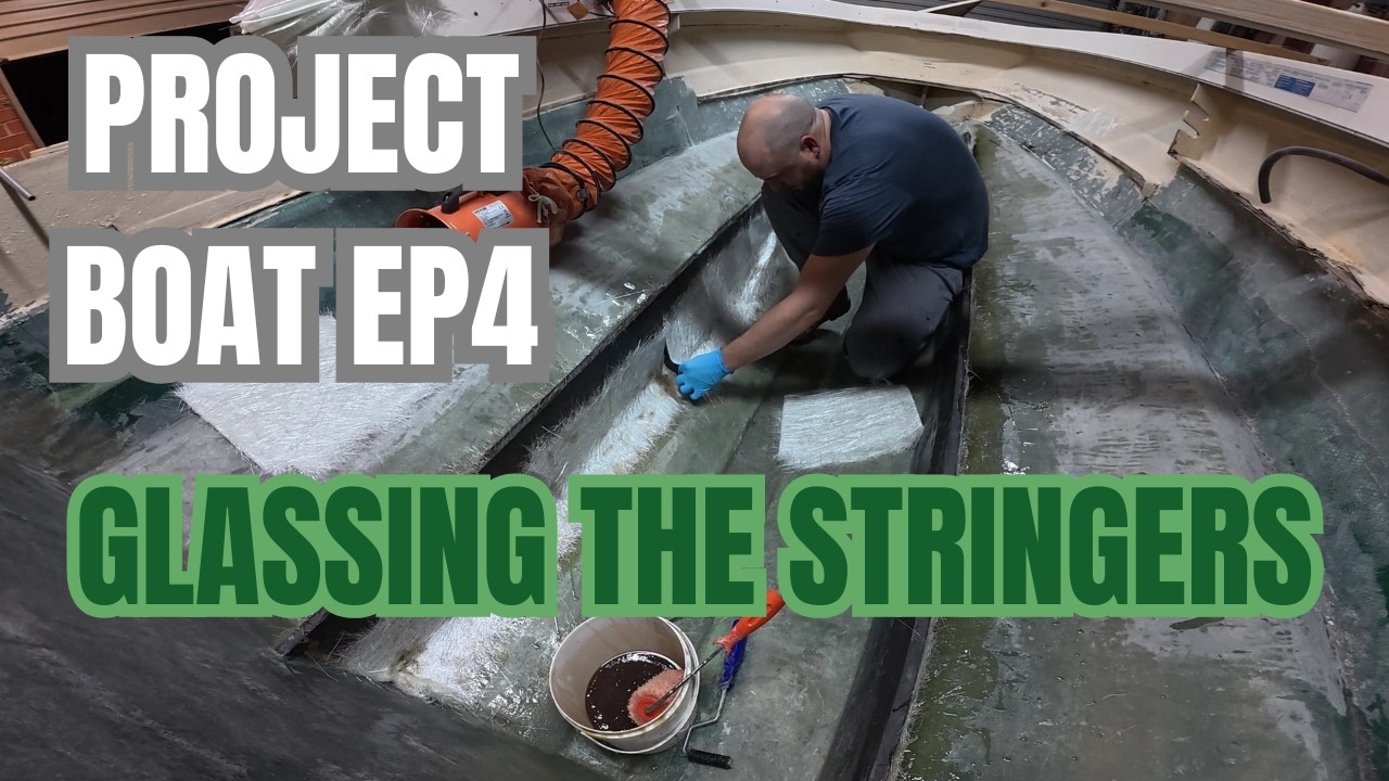 Fibreglassing the Stringers and Keel. Haines Hunter 580SLF Full Boat ...