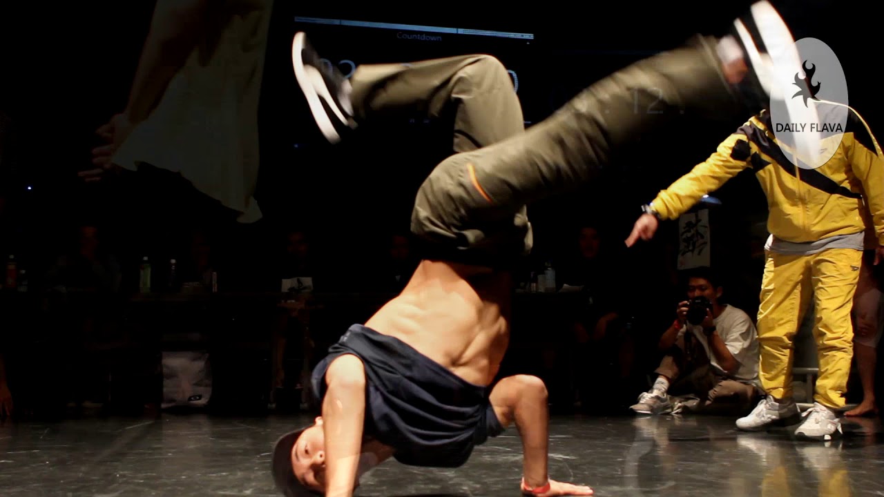 Bboy Shigekix destroying the beat at Ichigeki Anniversary. Who's got ...