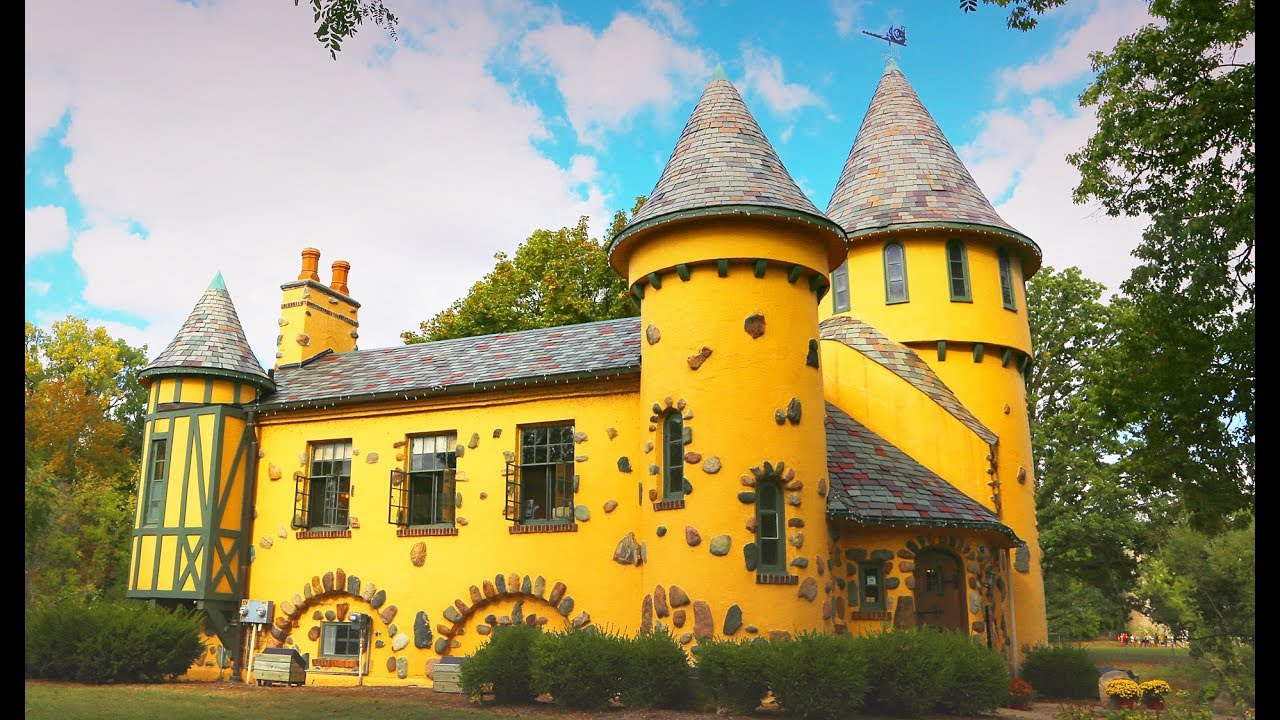 Curwood Castle - Owosso Michigan - YouTube