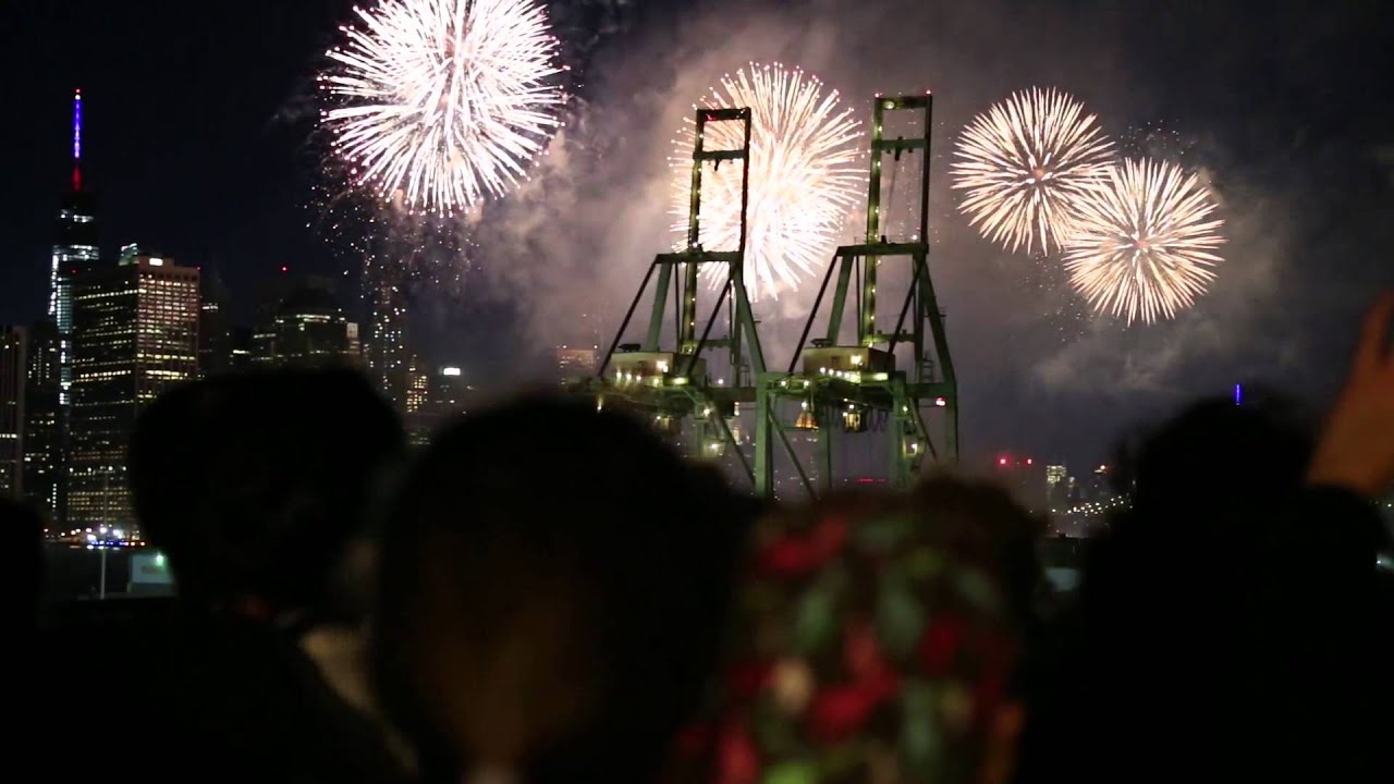 fireworks powered by sam - YouTube