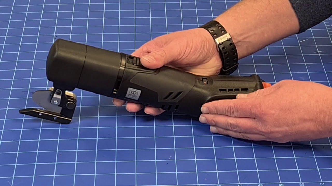 ROBUSO Power Cutter R1 Battery powered shears for composite materials ...