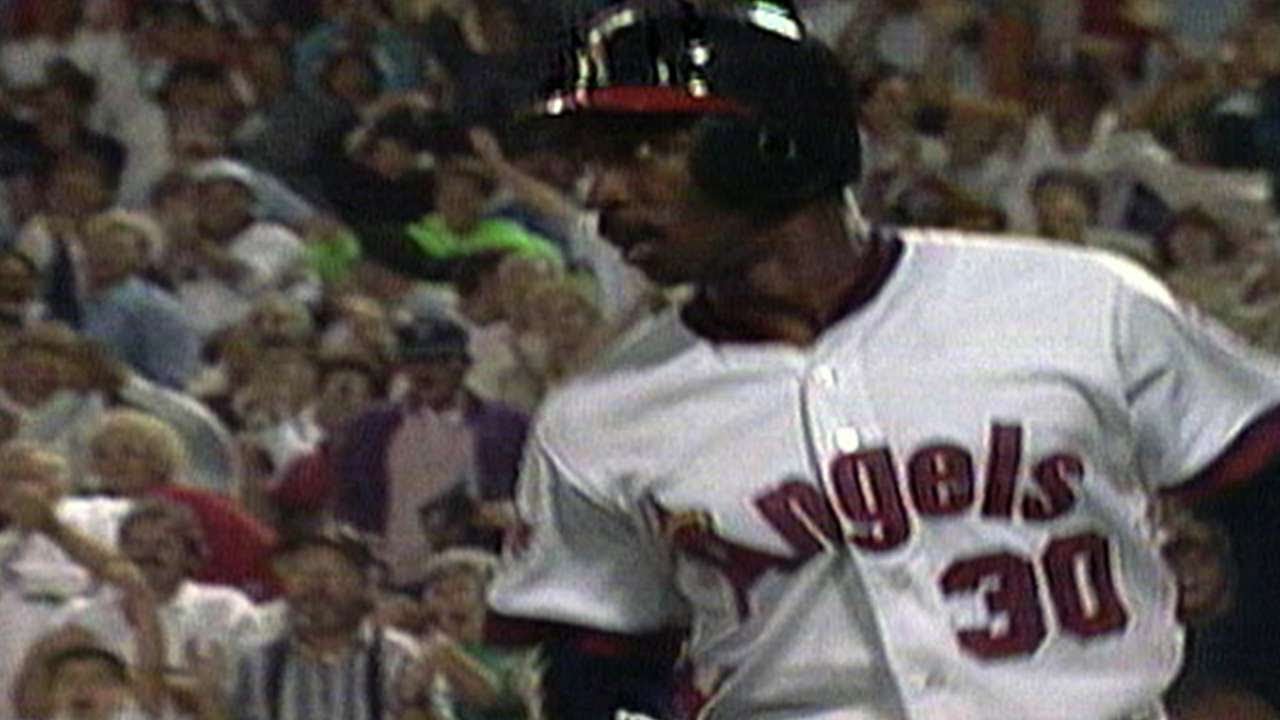 BOS@CAL: White steals second, third and home in sixth - YouTube
