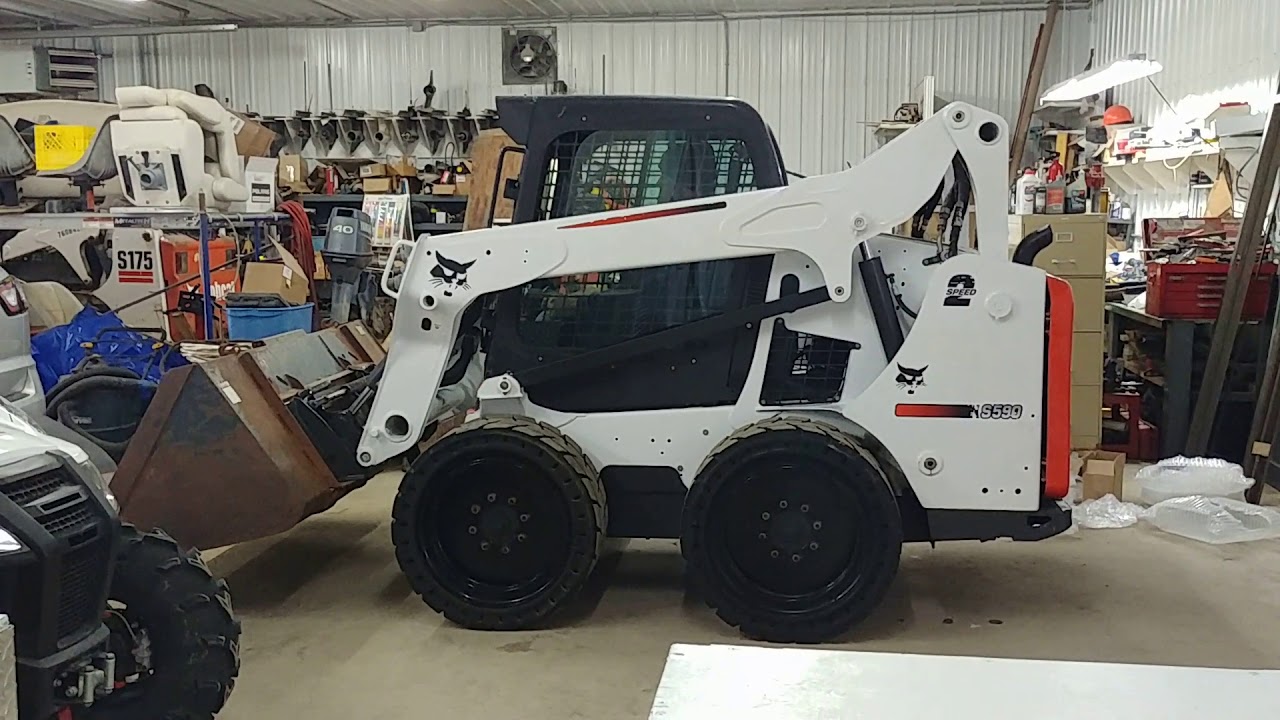 Lot 300 - 2015 Bobcat S590 Skidsteer - YouTube