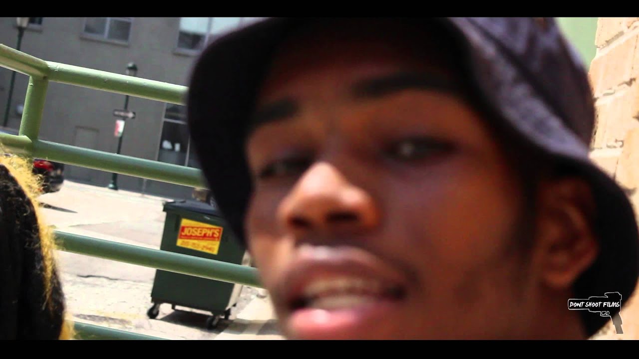 Rizz Ft. Reggie Regg - Reefer (Hookah Freestyle) Music Video - YouTube