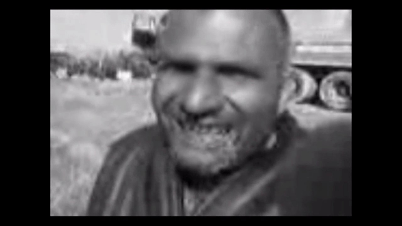 Dunyanin en yakisikli adami - YouTube