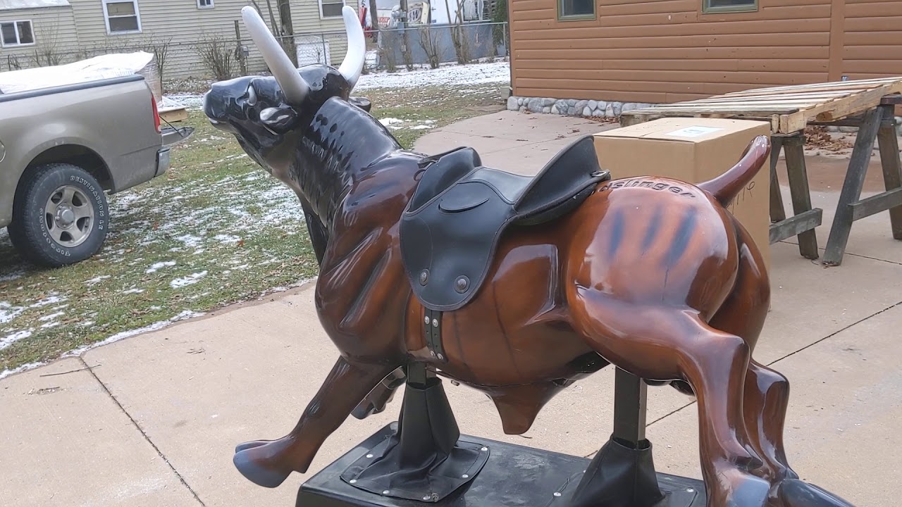 COIN OPERATED MUDSLINGER KIDDIE RIDE - YouTube