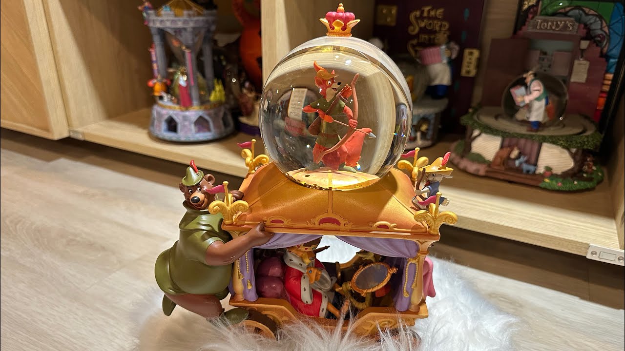 Disney Snowglobe | Robin Hood - YouTube