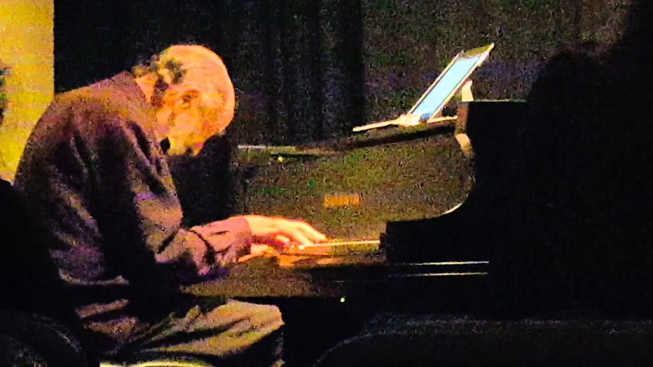 Harvey Diamond live @ Piano Emporium May 9, 2015 - YouTube