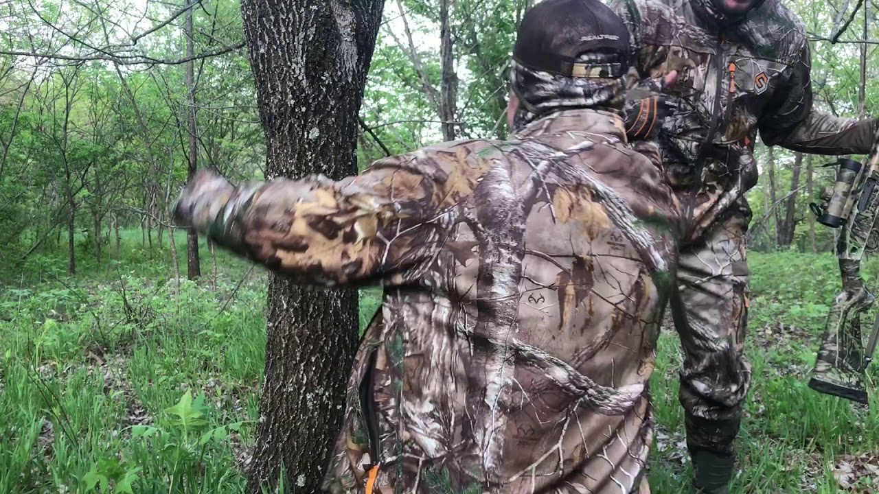 BRAXTON BRANHAM WITH HIS BIGGEST LONG BEARD!!!! - YouTube