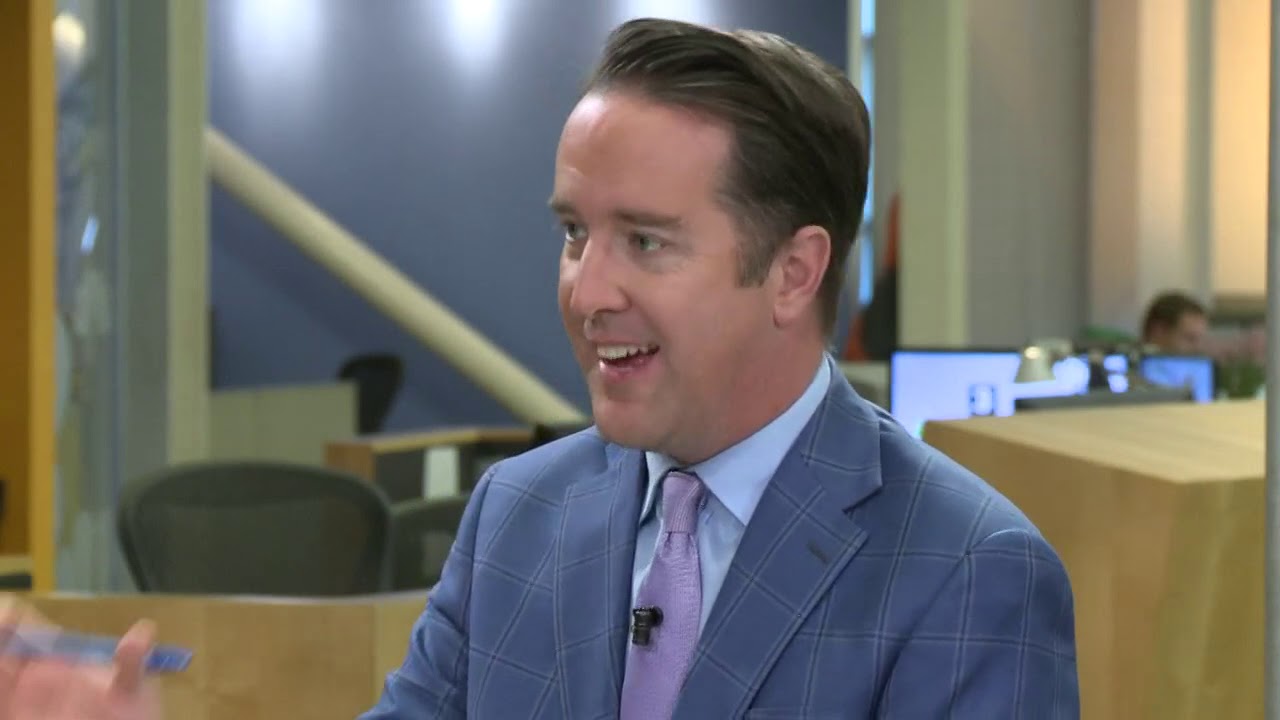 ABC cancels Michael Symon's show 'The Chew' - YouTube