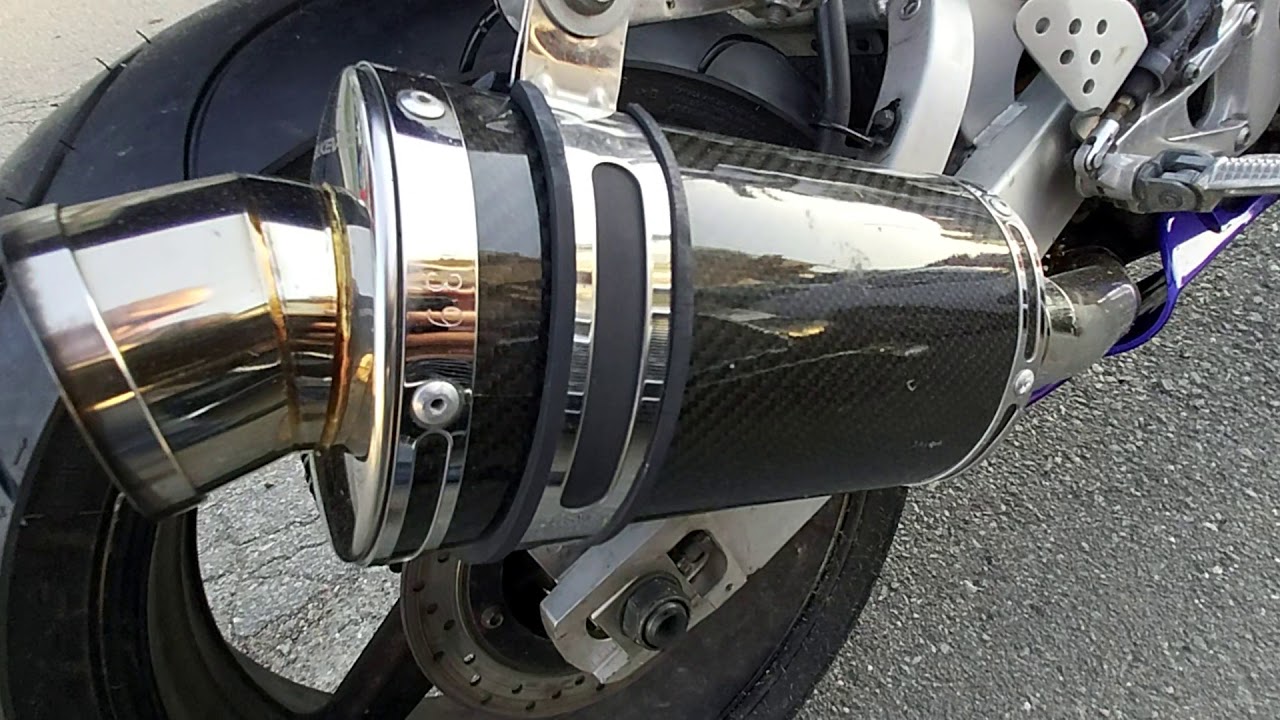 Quick look at 99 R6, tail lights and blinkers. - YouTube