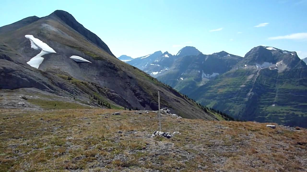 360-degree view of Burstall Pass, Alberta - YouTube
