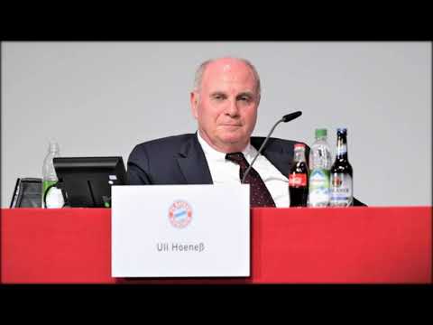 Streit mit Breitner: Fans des FC Bayern pfeifen Uli Hoeneß aus