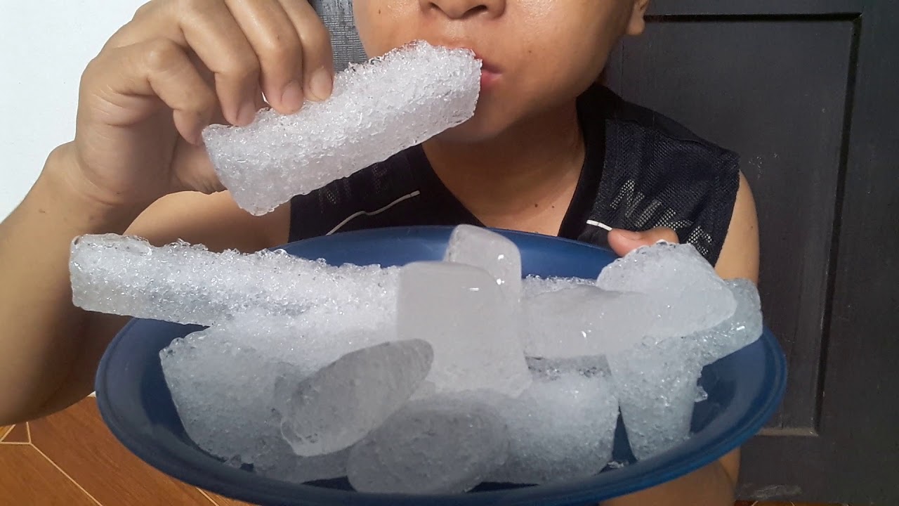 I like to eat ice very much and I thank everyone who loves me. - YouTube