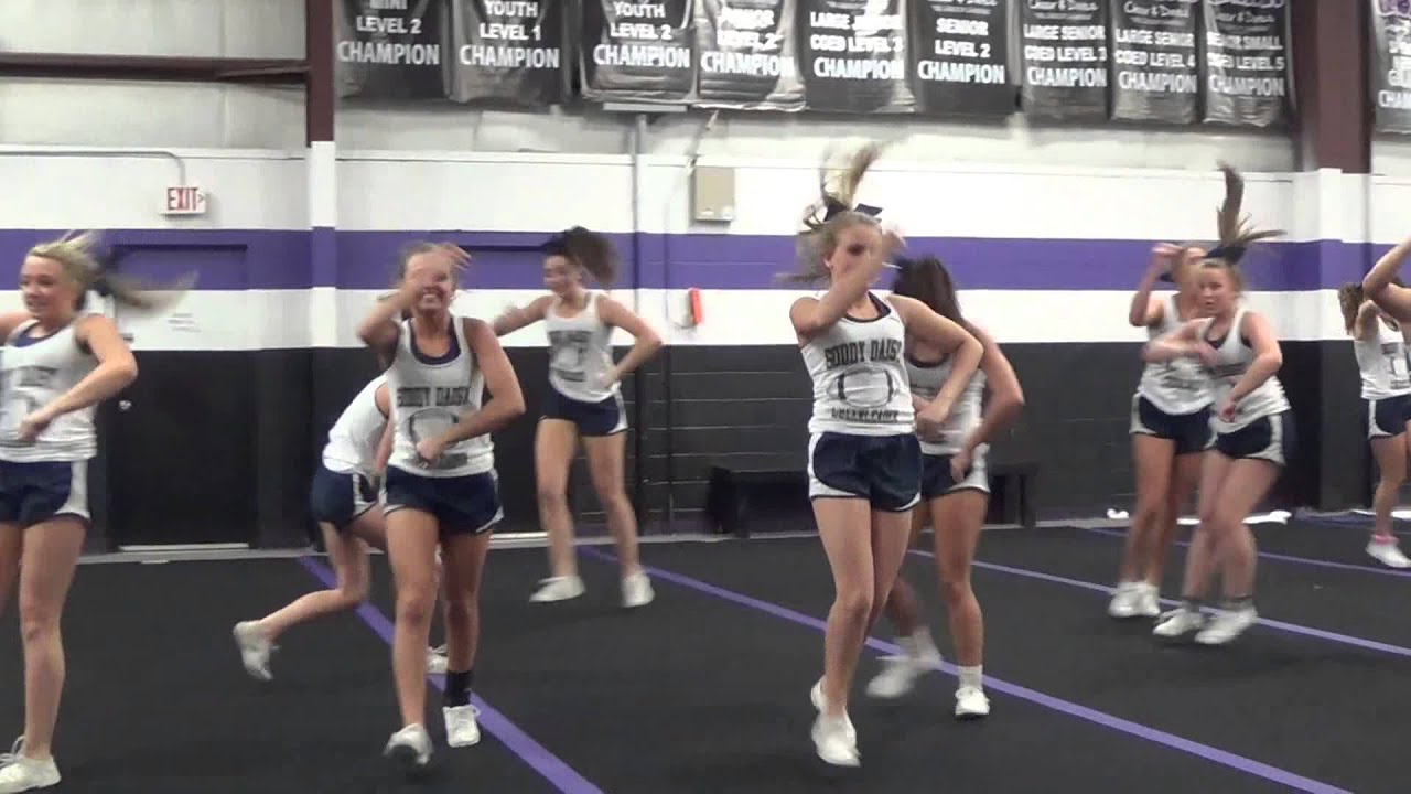 Soddy Daisy High School Training at RAH! Spirit - YouTube
