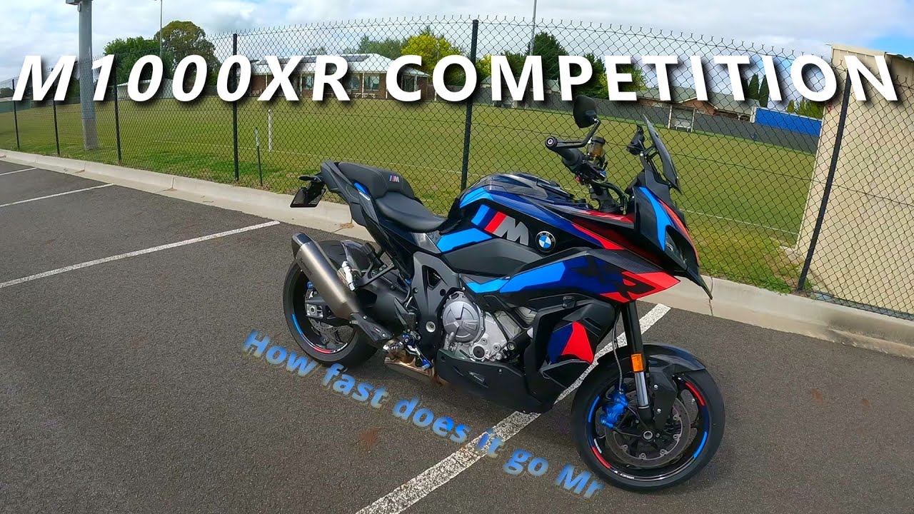 5 minute review M1000XR Competition - YouTube