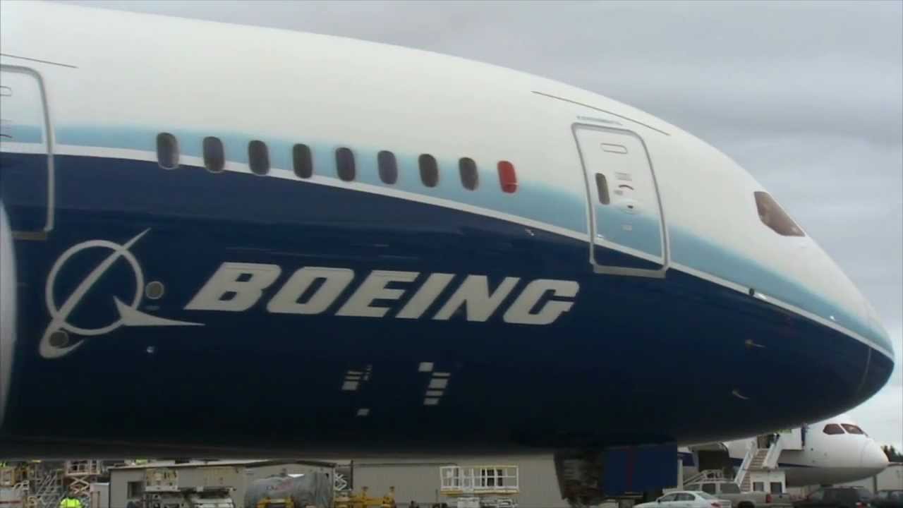 Boeing 787 turns down the volume - YouTube
